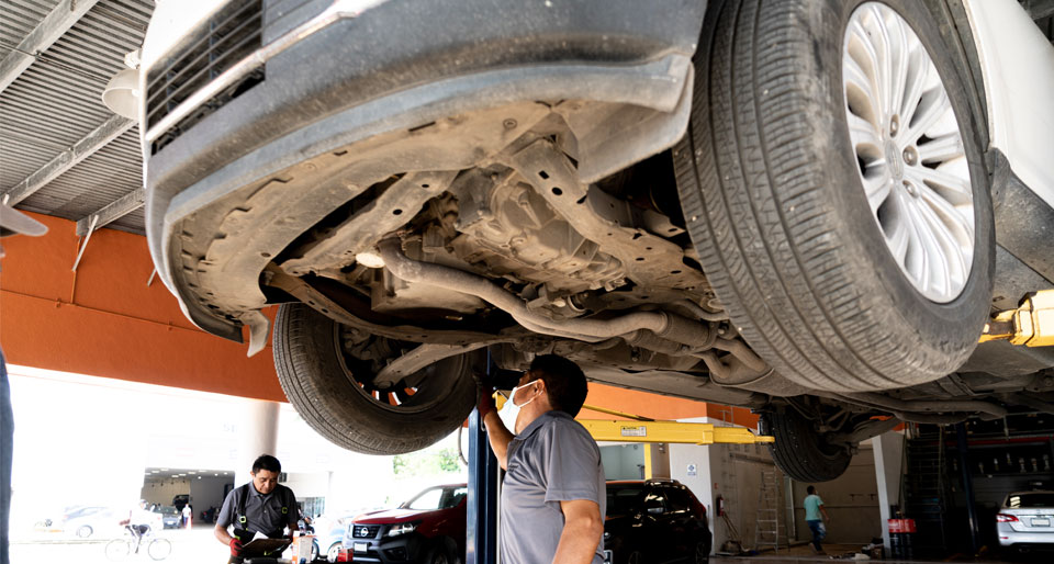 ¿Cuándo llevar mi auto para Alineación y Balanceo? | Blog Quick Lane ...